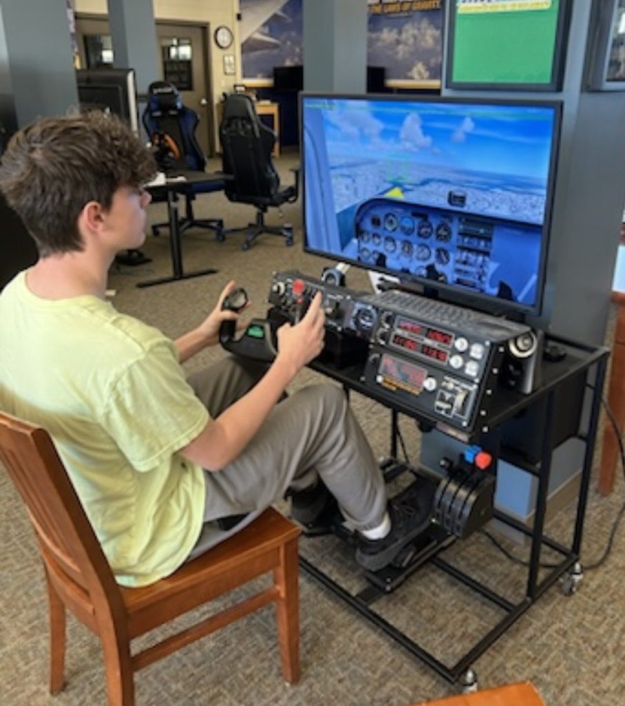 Carmichael students learn to soar with flight simulators - Herald-Standard